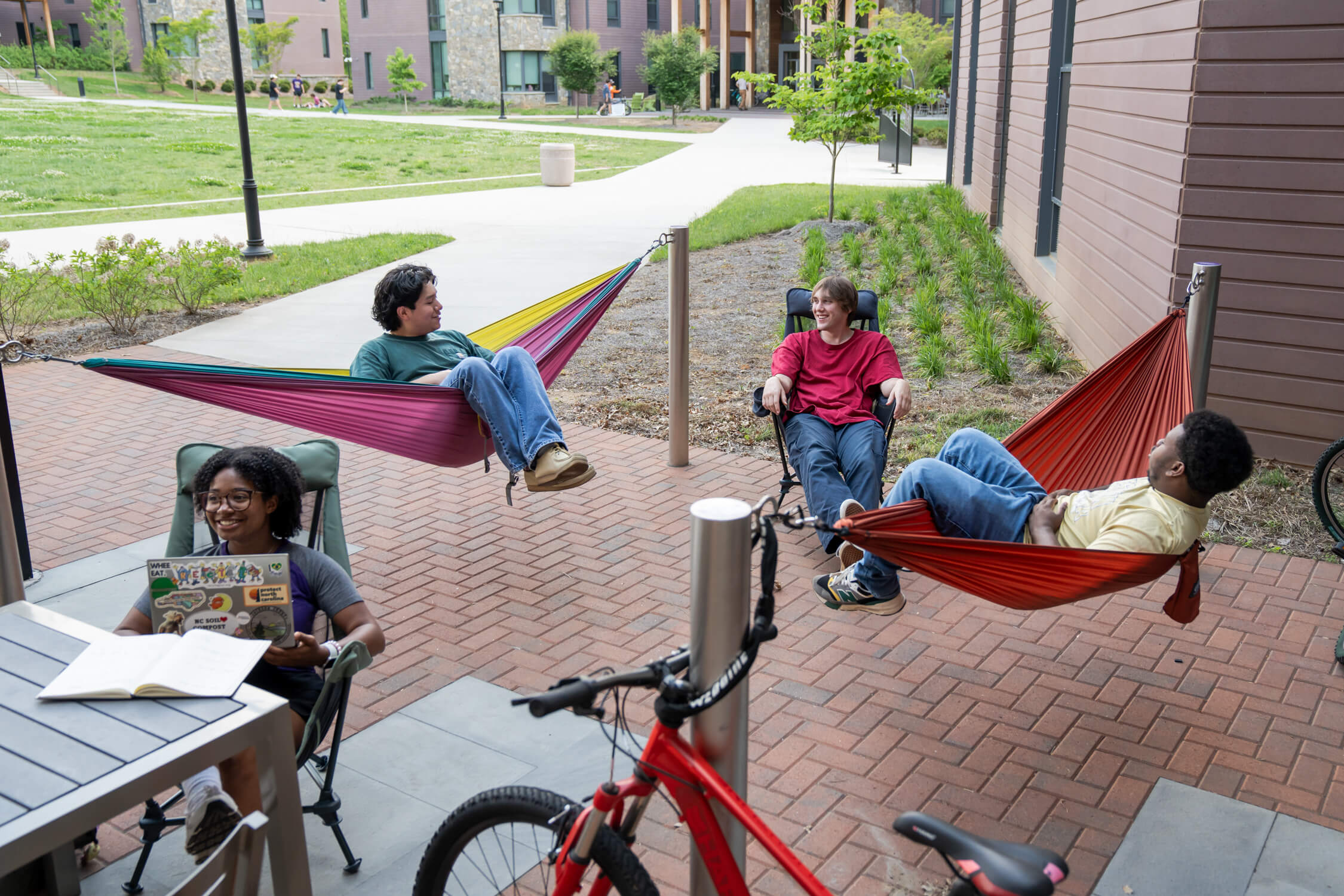 ENO Launches College Brand Ambassador Program